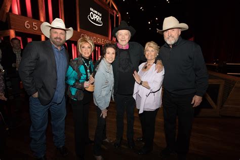 Country Legend Bobby Bare And Wife Jeannie Celebrate Th Wedding Anniversary
