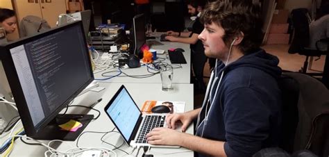 How Much Does A Software Engineer Around The World Make Techworm