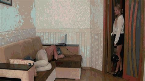 F M Ear Pulling And Belly Puncing Avi 720x576 Hd Princess Diana Clips4sale