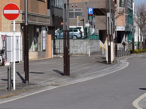 車両進入禁止 道路標識写真 規制標識 303
