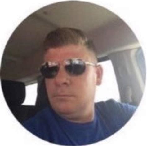 Connor R Connoreatspants