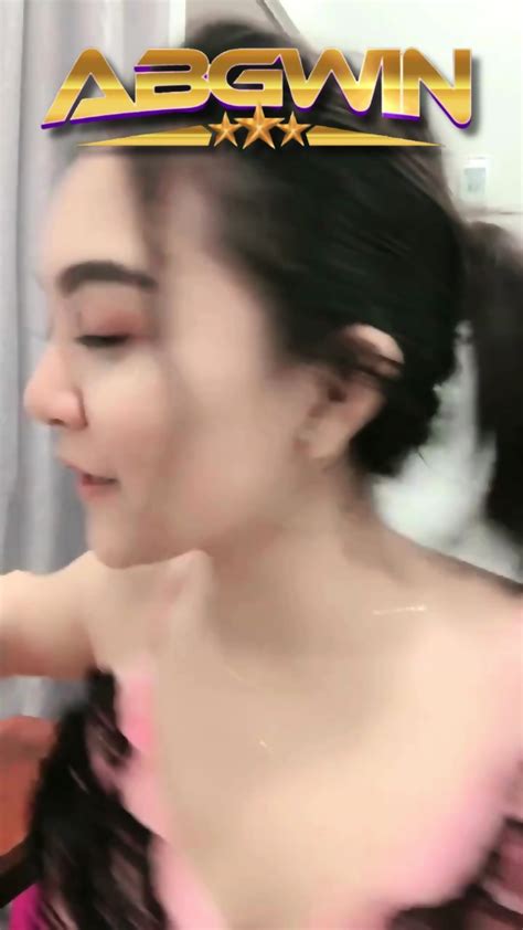 Lanjutan Live Abg Montok Lagi Pamer Meki