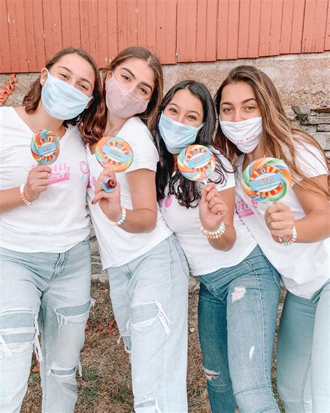 Uconn Gamma Phi Beta Senior Spotlight Kristen Ehrhardt Is A Nursing