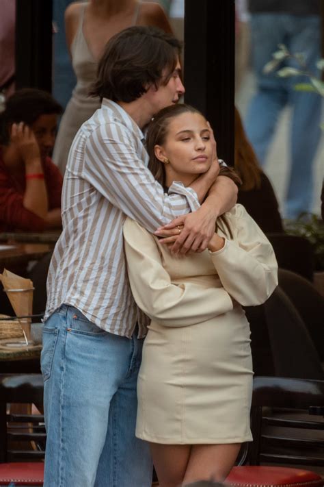 Julia Wieniawa przyłapana na romantycznym wypadzie w górach Nikodem