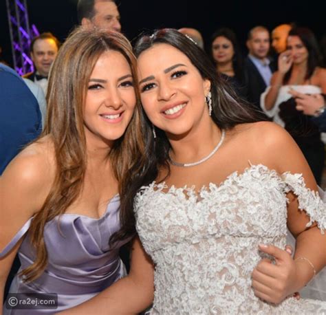 صورة ابنة دنيا سمير غانم تفسد صورة في زفاف إيمي رائج