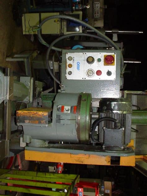 DAKE SEMI AUTOMATIC NON FERROUS COLD SAW