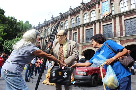 Con Protesta En Plaza De Armas Exigen Liberación De Joven Que Mató A