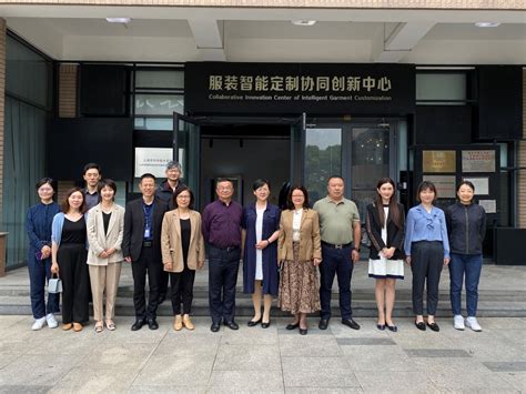 【主题教育】松江区政协提案委、妇联界别与新桥镇联络组来校开展沉浸式学习读书分享活动