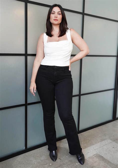 Danielle Davis Photogenics Media