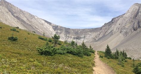 Hike Ptarmigan Cirque Kananaskis Alberta