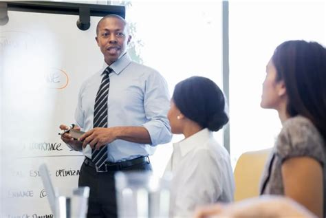 mastering persuasion adapting to decision making styles in finance