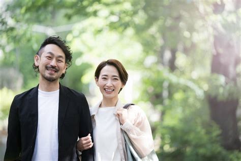 世帯年収1000万円でも「貯蓄ゼロ」みんなは収入の何パーセントを貯金に回している？ 高所得者は税金も高い？！ Limo くらしとお金