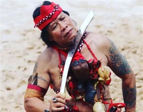Panglima Suku Dayak Sakti Mandraguna Yang Keberadaannya Misterius