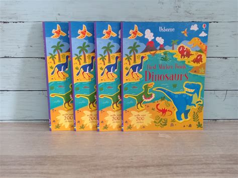 หนังสือใหม่มือ1 Stickerbook Usborne First Sticker Book Dinosaurs ปกอ่อนเล่มใหญ่ จำนวน 16