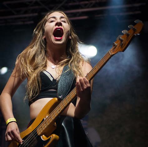 Haim - Concert Reviews | LiveRate