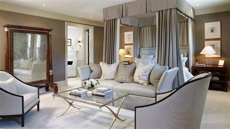 In Bed With Designers Brian Glucksteins Bedroom Sanctuary Take A