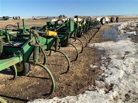 John Deere 1650 Chisel Plow Bigiron Auctions