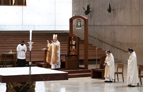 Jubilee Opening Mass La Catholics