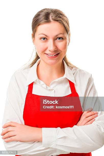 Potret Si Rambut Coklat Cantik Dalam Celemek Merah Foto Stok Unduh