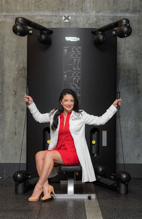 Hughston Clinic Brings Innovative Surgeon Dr Vonda Wright To Lake Nona