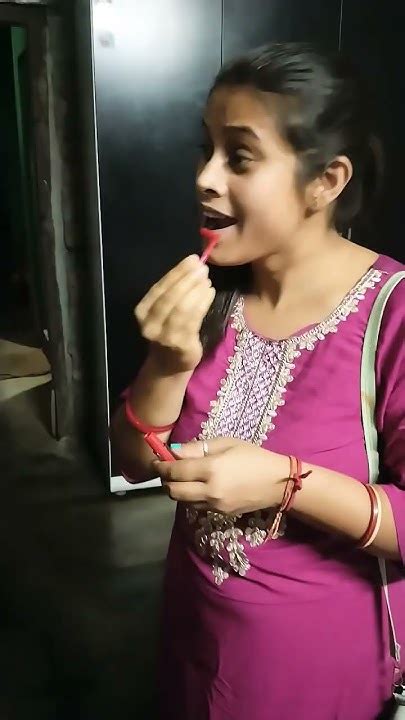 কিপটে বান্ধবীর লিবিসটিক পড়া 🤣🤣reelsvideos Viralvideo Funny হাসির