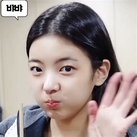 Itzy Lia Lia Itzy Julia