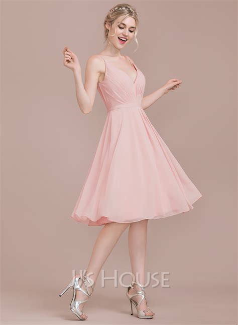 A Lineprincess V Neck Knee Length Chiffon Cocktail Dress With Ruffle