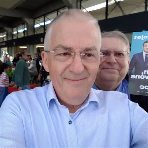 Toujours Sur Le Marché De Bourg En Bresse Pour Tracter Le Samedi 🤝 👉