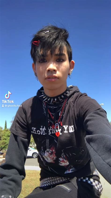 Feeling Emo Today 3 R Styrofashion