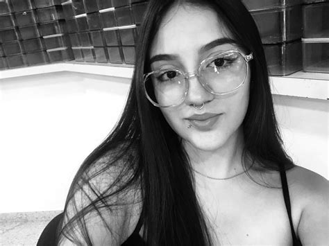 I Hope I Look Super Cute In This Rsmileygirls