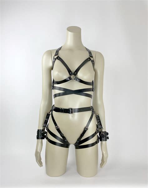 Bdsm Kit Body Harness Set With Holder Open Bra Butt Harness Bondage