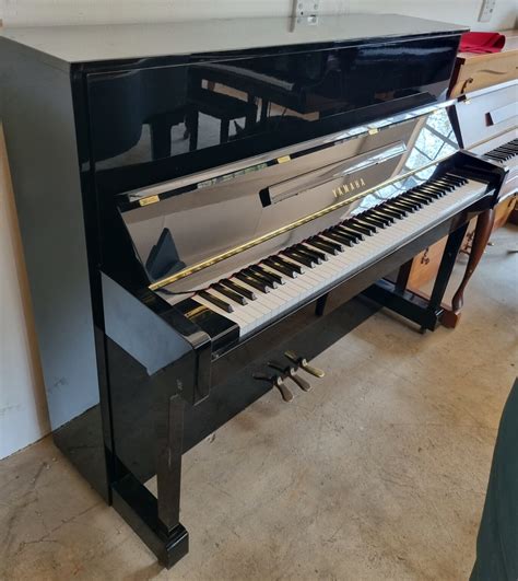 Yamaha Upright Piano 693 Eshelby Pianos