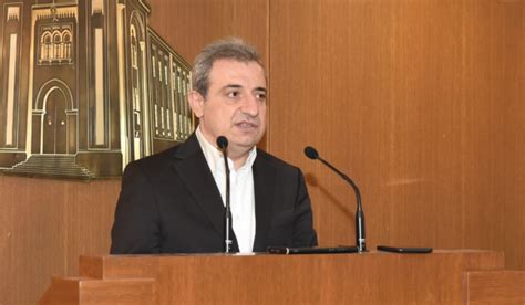 أبو فاعور قائد الجيش أبلغني بأن الاشتباك في دير العشائر مع عصابة سرقة
