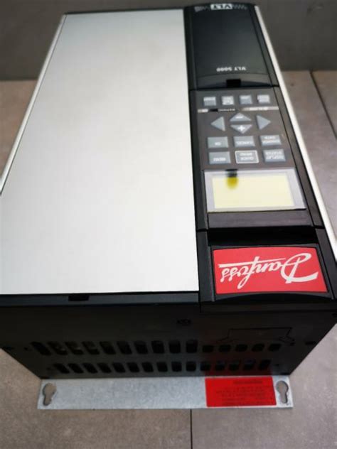 Frekventni Regulator Danfoss 2 5kw