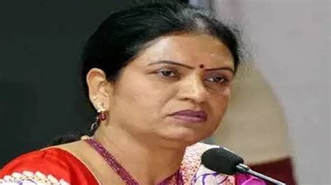 Dk Aruna Speech Over Aarogyasri Scheme Telangana Assembly Winter