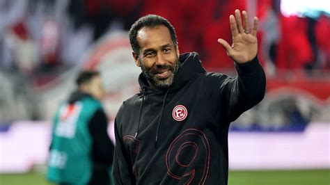 Fortuna Düsseldorf Daniel Thioune Bittet Zum Aufstiegsfinal Casting Sport Bild De