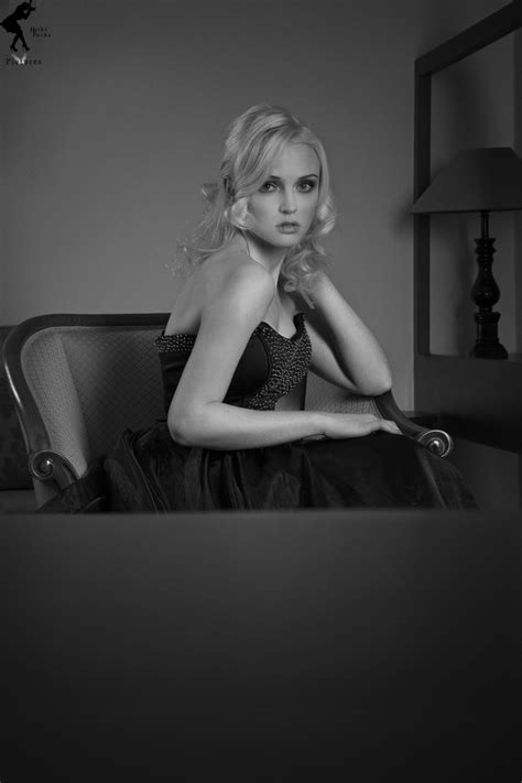 Annina Foto And Bild Fashion Indoor Frauen Bilder Auf Fotocommunity
