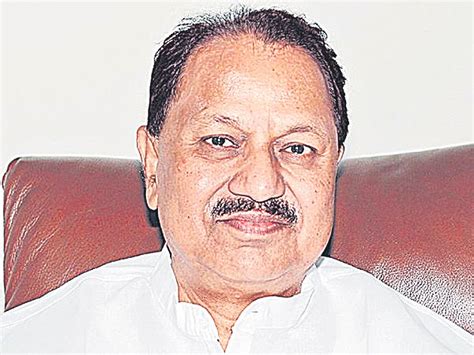 D Srinivas ఇంకా విషమంగానే డిశ్రీనివాస్ ఆరోగ్యం D Srinivas Health