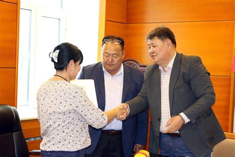 АЙМГИЙН 27 СУМЫН МАЛ ЭМНЭЛЭГ ҮРЖЛИЙН ТАСАГТ МОТОЦИКЛЫН БАТЛАМЖ ГАРДУУЛЖ ӨГЛӨӨ