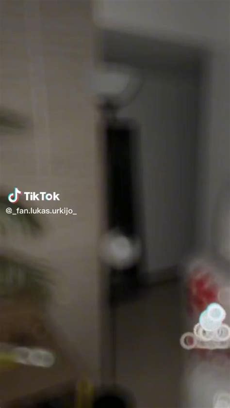 Lukas Urkijo Video en 2024 Película de netflix Imagenes