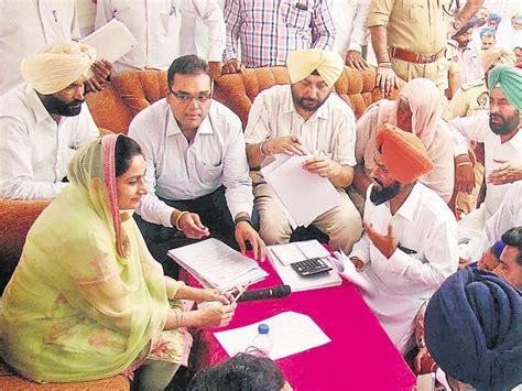 Harsimrat Condemns Pakistan Jits Statement On Pathankot Terror Probe