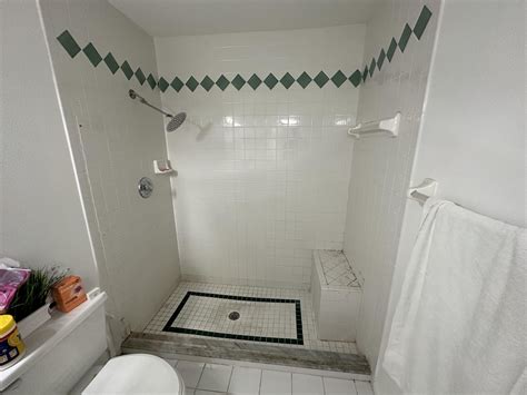 My Buddy Said 1 000 To Do My Moms Shower How Did He Do So Far R Tile