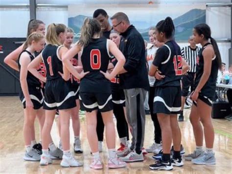Stuarts Draft S New Girls Basketball Coach Brings High School And
