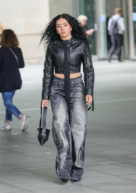 Charli Xcx Style Clothes Outfits And Fashion • Celebmafia