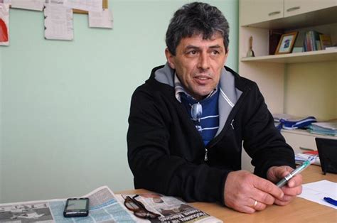 Тонев избрал футбола пред мотокроса