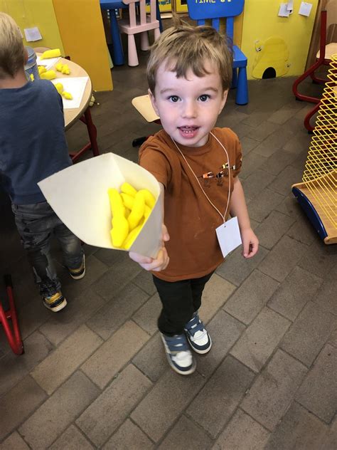 Thema De Kermis Knutselen Werkjes Maken Spelen In De Ho Flickr