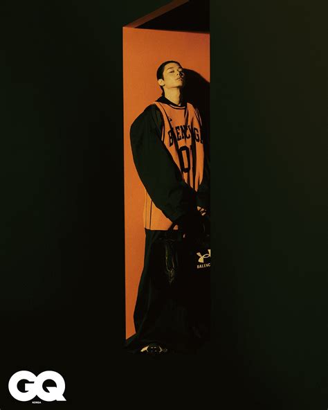 Gq Korea 협찬 𝙂𝙌 𝙆𝙊𝙍𝙀𝘼 𝘿𝙄𝙂𝙄𝙏𝘼𝙇 𝘾𝙊𝙑𝙀𝙍 𝙒𝙄𝙏𝙃 𝙅𝙐𝙔𝙀𝙊𝙉 새로운 소속사와 시작할 더보이즈 챕터 2의 서막을 열며 주연은 여전히 변치 않은