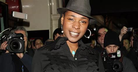 Dj Sonique Diagnosed With Breast Cancer Mirror Online