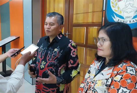 50 Catin Dan Pasangan Pengantin Baru Di Kubu Raya Dibekali Edukasi