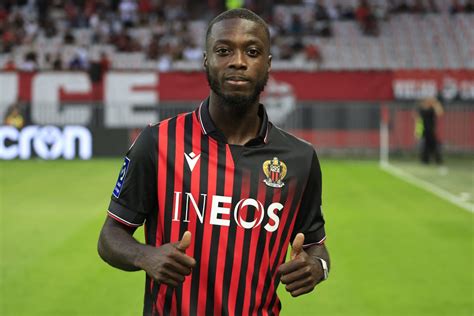 Arsenal Paying 25 Of Nicolas Pépés Salary At Ogc Nice Get French